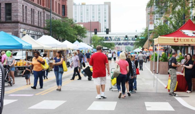 Unsung Heroes of the Cedar Rapids Downtown Farmers Market - Cedar ...